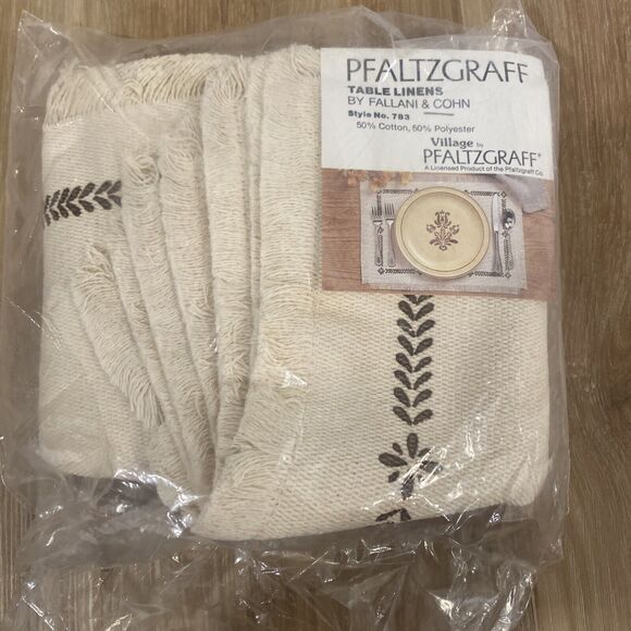 Pfaltzgraff | Dining | Pfaltzgraff Village Table Linens Set Of 4 ...